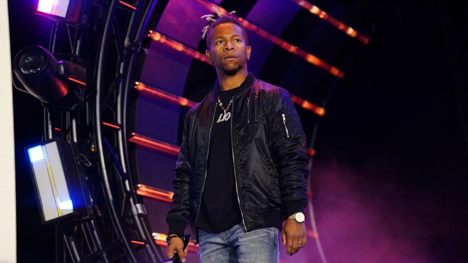 WWE Hall Of Famer Recalls Locker Room Ribbing Lio Rush With Vince ...