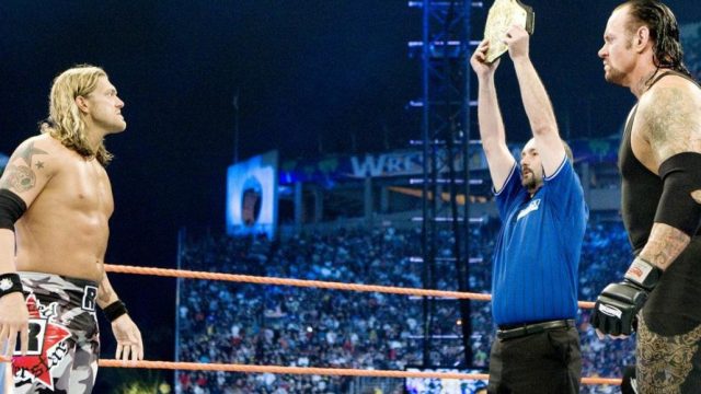 (Almost) 5-Star Match Reviews: The Undertaker vs. Edge - WWE ...