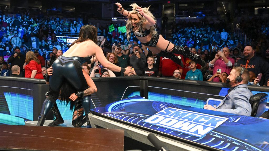 News On WWE Smackdown Table Spot From Women's Match – TJR Wrestling