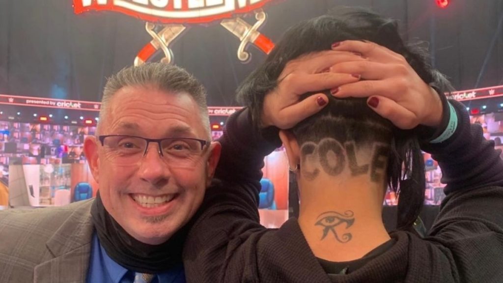 Bayley Faces "Michael Cole" In Match Prior To WWE SmackDown (VIDEO ...